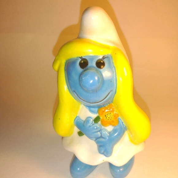 Artisan | Accents | Ceramic Artisan Smurfet | Poshmark